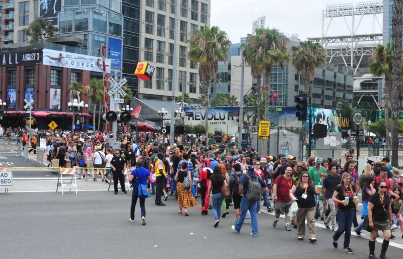 Top Places to Eat & Drink During Comic-Con - DowntownRob